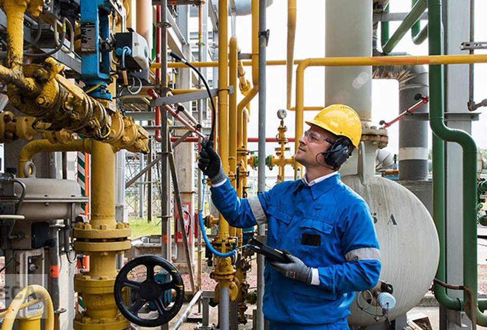 Hydraulic hose identification solution improves quality… | ADVANTIV Ltd.